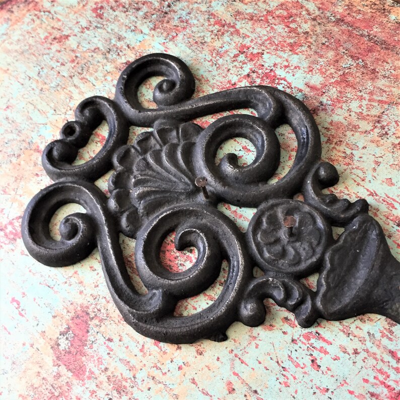 Cast Iron Key Shaped Wall Key Holder - Etsy