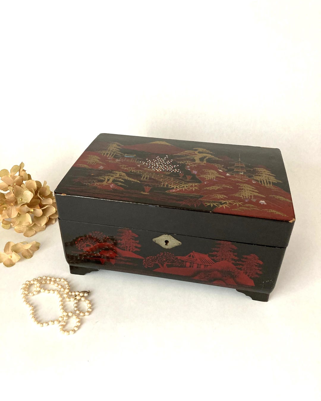 Vintage Japanese Lacquerware Musical Jewelry Box With Interior Mirror ...