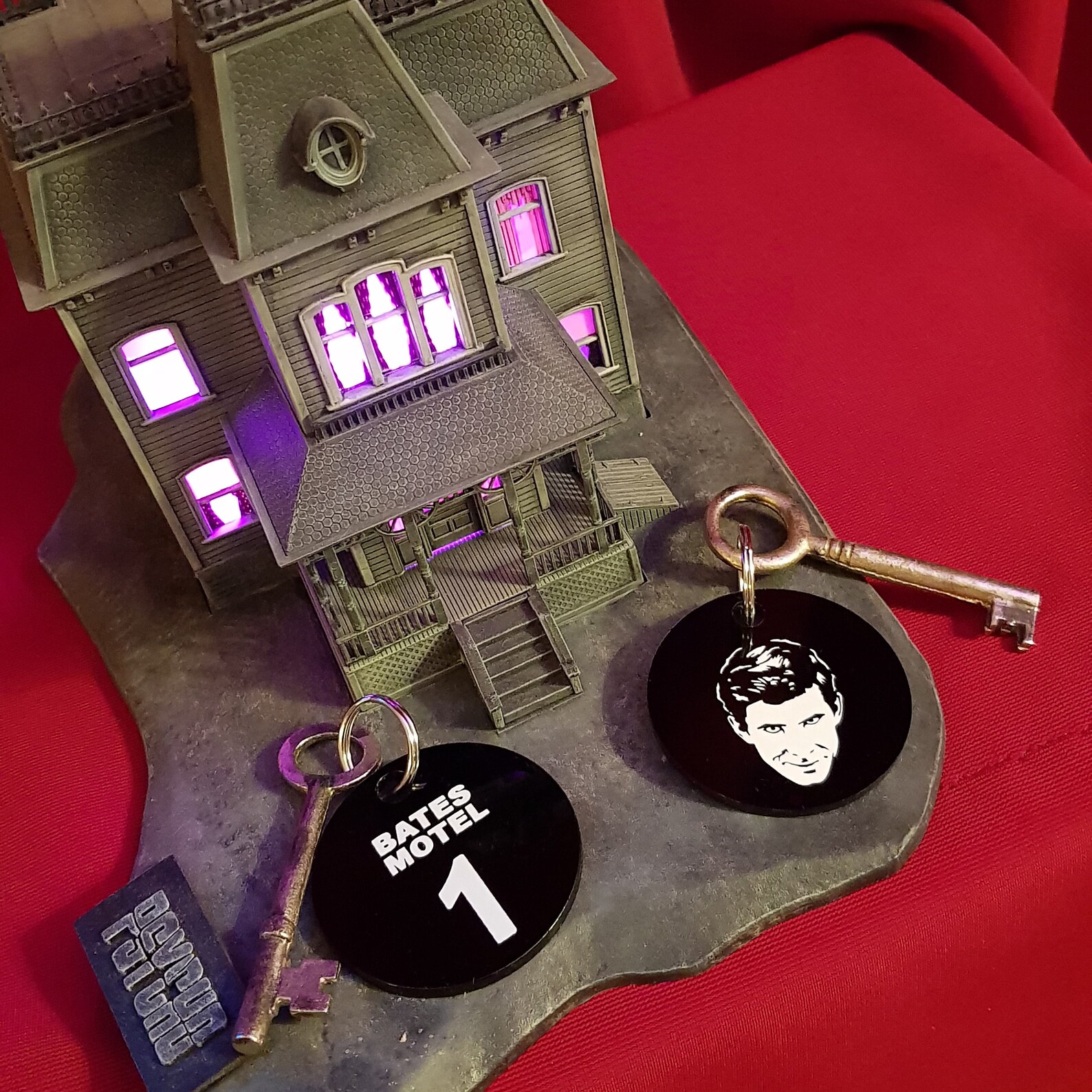 Bates Motel Keytag N. 1 Inspired by Psycho - Etsy