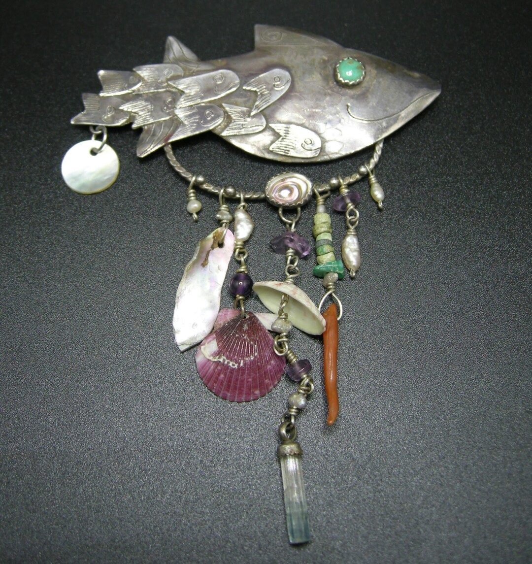 Fun Fish Pin With School of Fish - Etsy