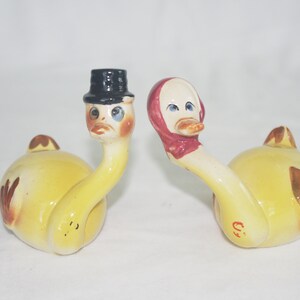 Vintage Kitsch Ceramic Salt & Pepper: Twisted Neck Geese / Goose ...