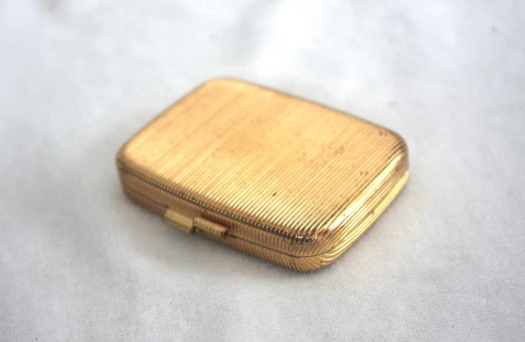 Vintage Powder Compact: "revlon" Gold W/ Stripes, 1960s / 60s, 2.75" - Etsy