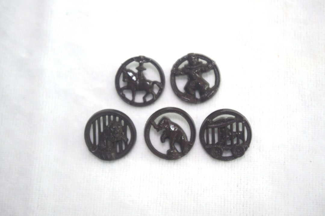 Vintage Buttons Lot: 5 Le Chic "circus Parade" Brown Plastic Buttons ...