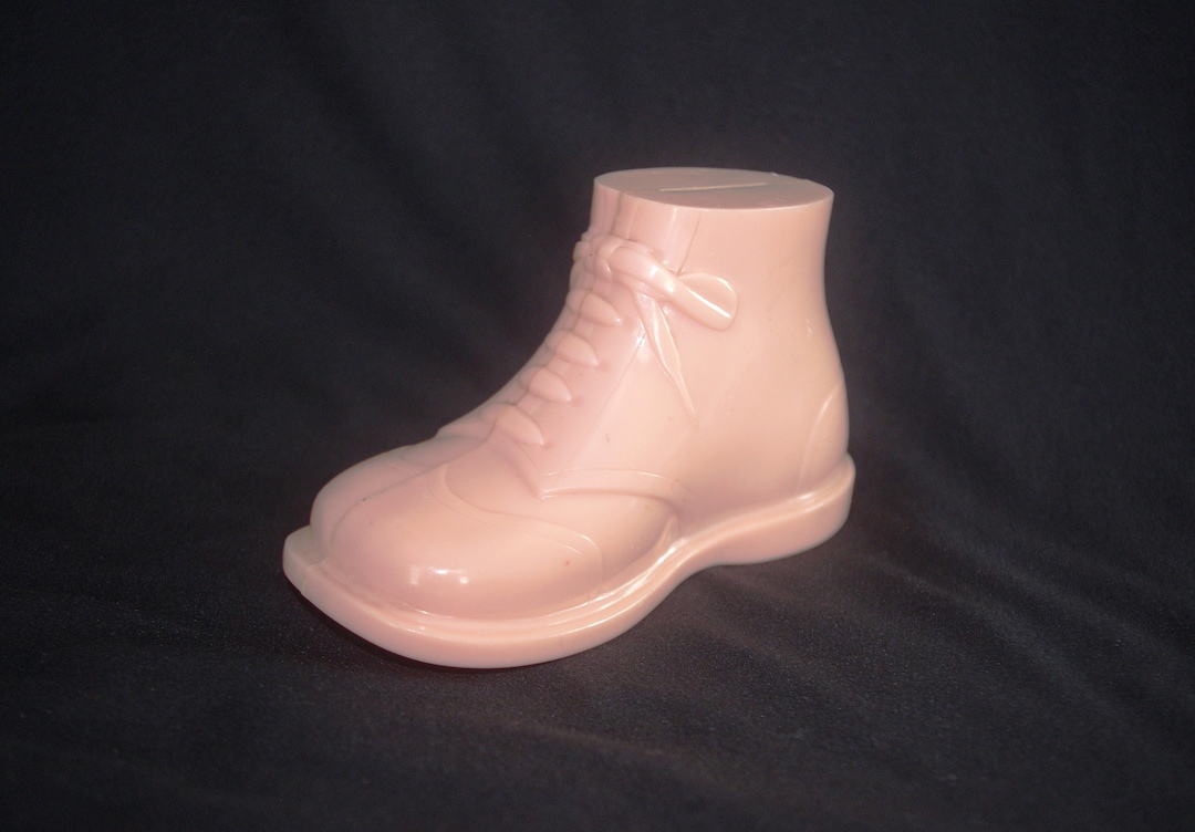 Vintage Bank: Pink Hard Plastic High Top Baby Shoe, "havatoy / No. 42 ...