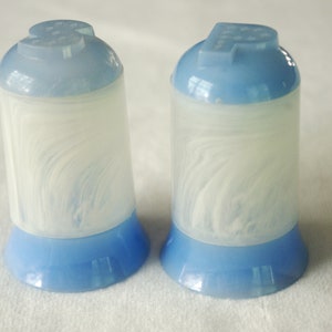 Vintage Salt & Pepper Set: Light Blue Hard Plastic miami - Etsy