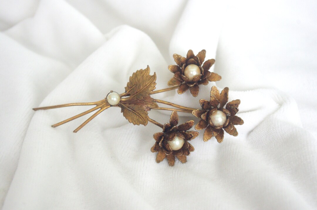 Vintage Gold Pin / Brooch: Large Ornate Stemmed Flowers W/ Pearl ...