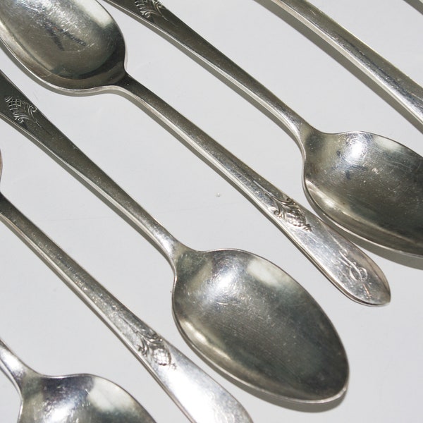 Monogrammed R Silverware - Etsy