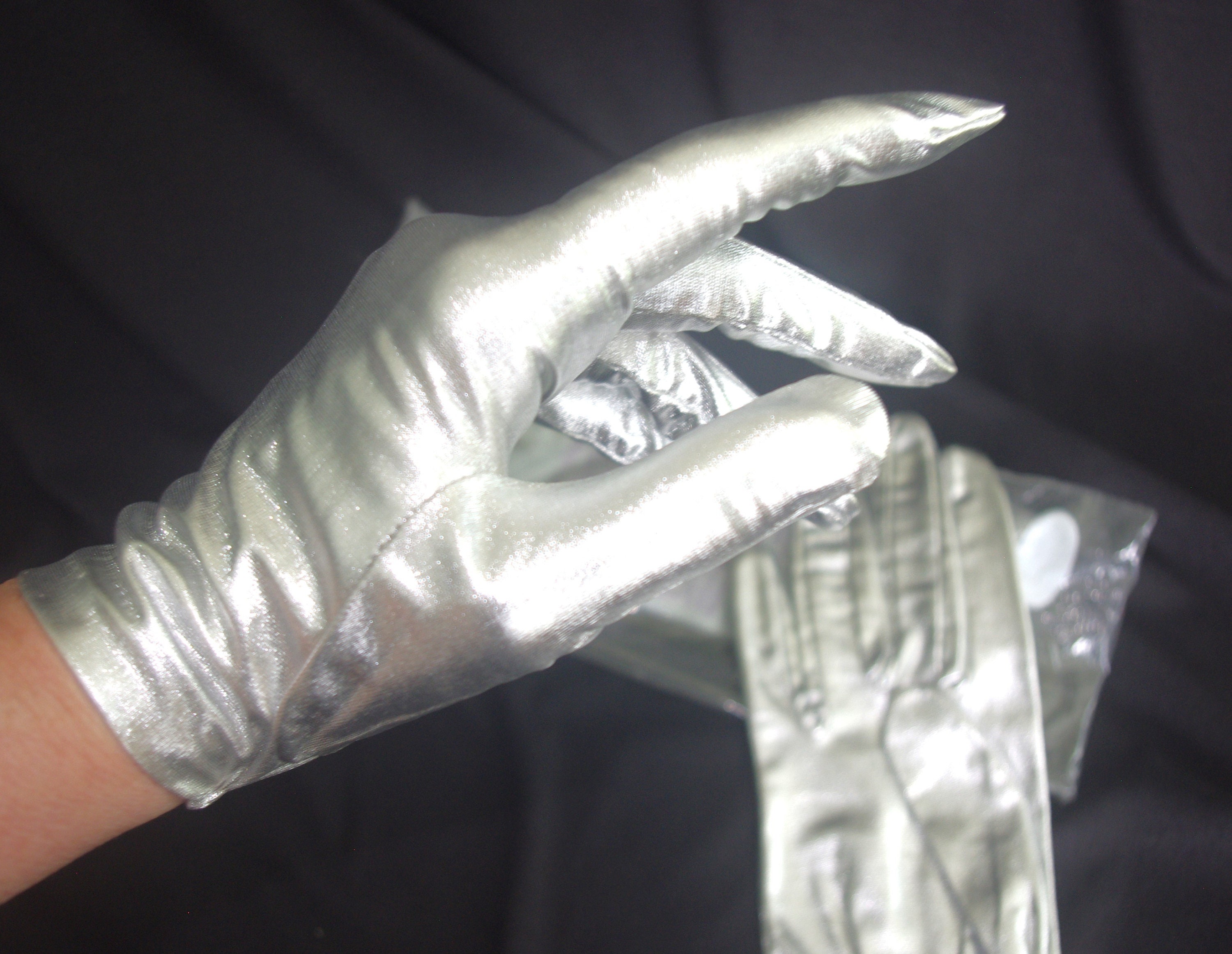 Vintage Women's Gloves: Metallic Silver Lame, 1950s-1960s, Wrist Length ...