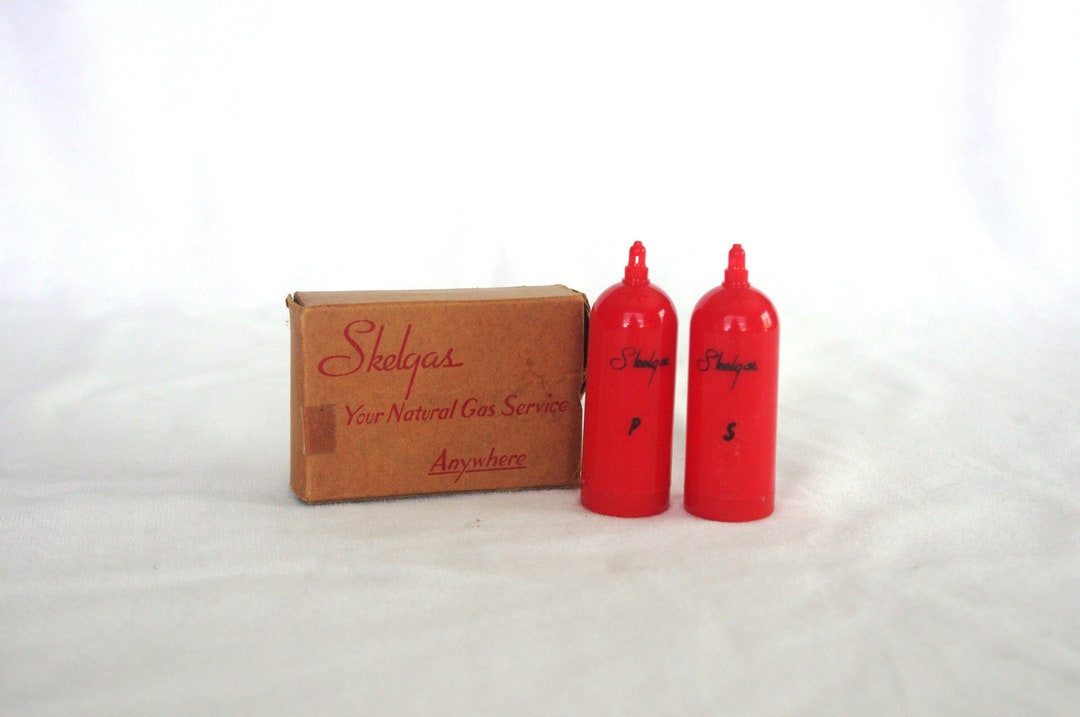 Vintage Salt & Pepper: "skelgas" Propane Gas Tanks, Promotional / Promo ...