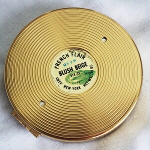 Vintage Powder Compact: "coty French Flair" Powder Plus Foundation ...
