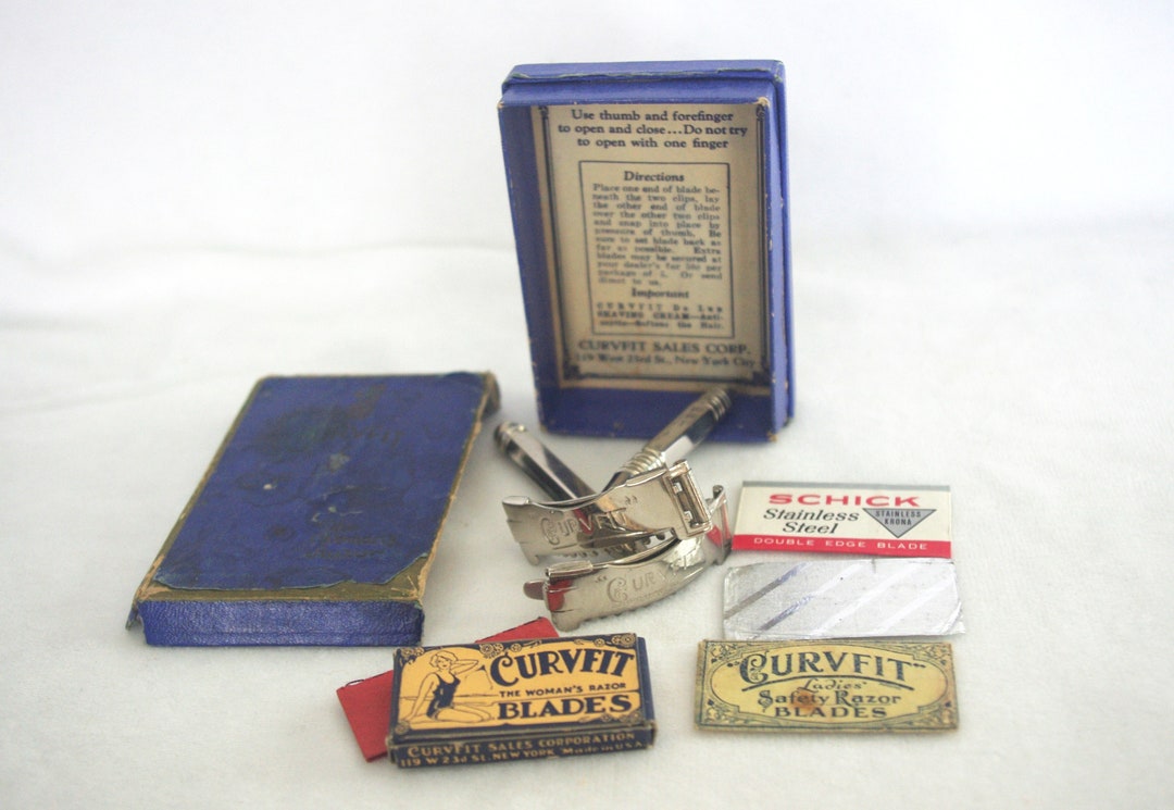 Vintage Woman's Razor: "curvfit" Two Razors, Blades, Original ...