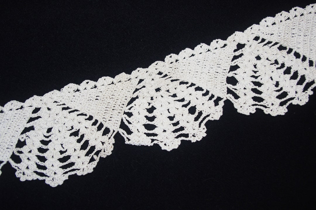 Vintage Ornate Crocheted Lace Trim: Scallops Fans & Triangles, 4' 1" - Etsy