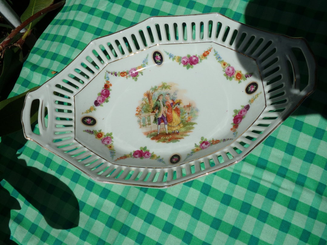 Rustic Bread Serving Dish . / Farm House Decor / Rare Bread Dish ...