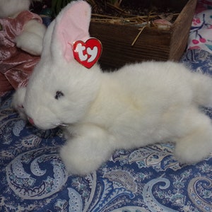 Classic TY Bunny Collection / 1997 White Easter Bunny / Rare TY Bunny ...