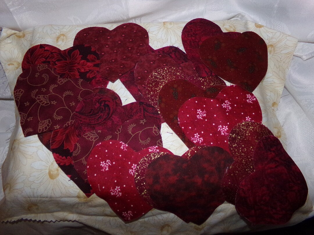 Rare Vintage Fabric Hearts / Assorted Red Fabric Heart Shape Cuts ...