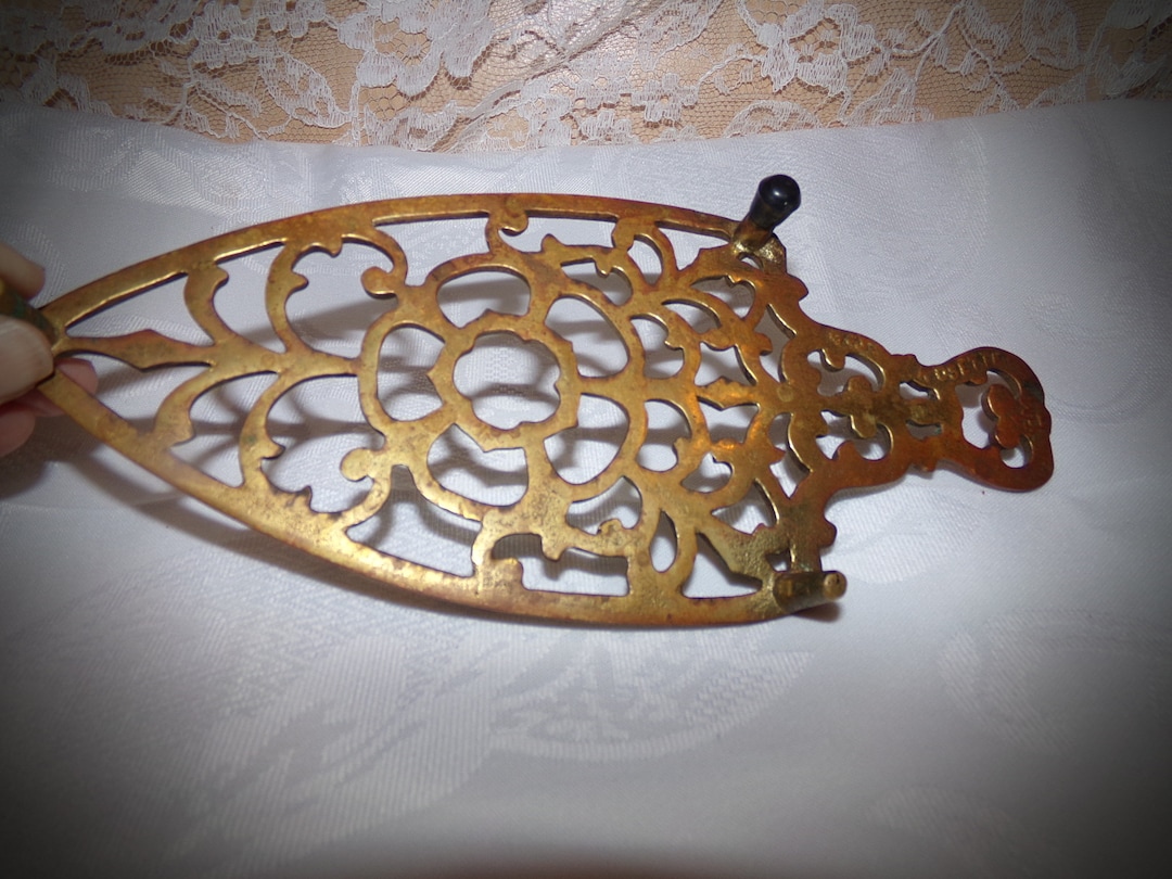 Vintage Brass Trivet Footed / Rosette Italian Brass Trivet / Large ...