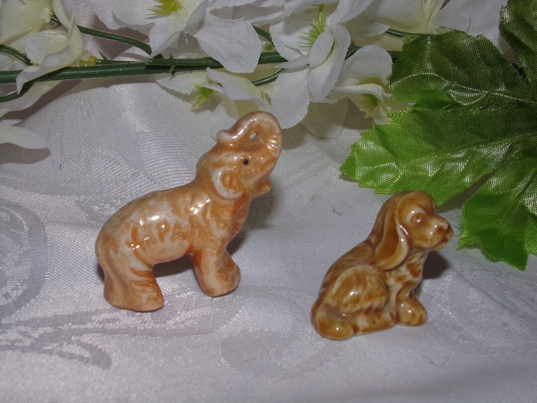 Vintage Red Rose Tea Figurines / Set of 2 Mini Animals / Red Rose Tea ...