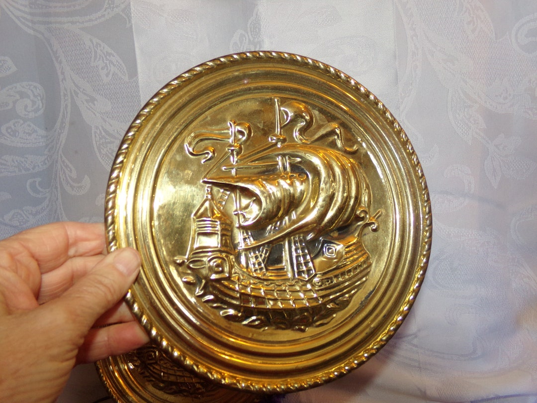 Brass Pub Decor / Vintage Nautical Brass Sailing Ships Plates ...