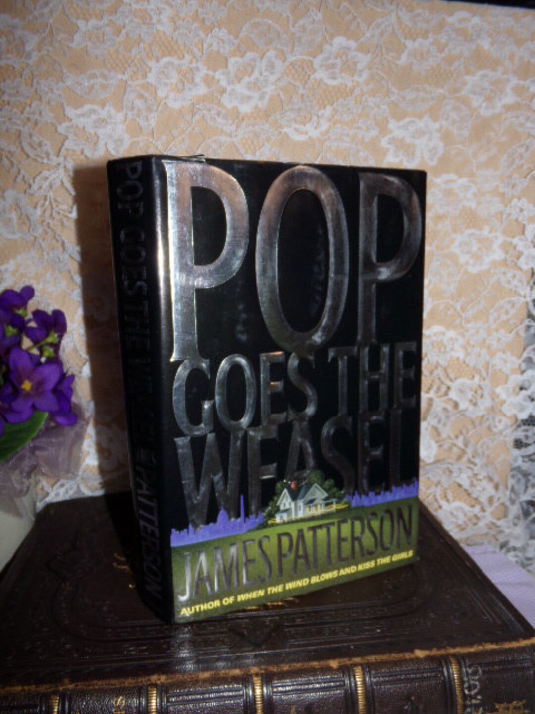 Vintage Novel Book Pop Goes the Weasel / Book by James Patterson / - Etsy