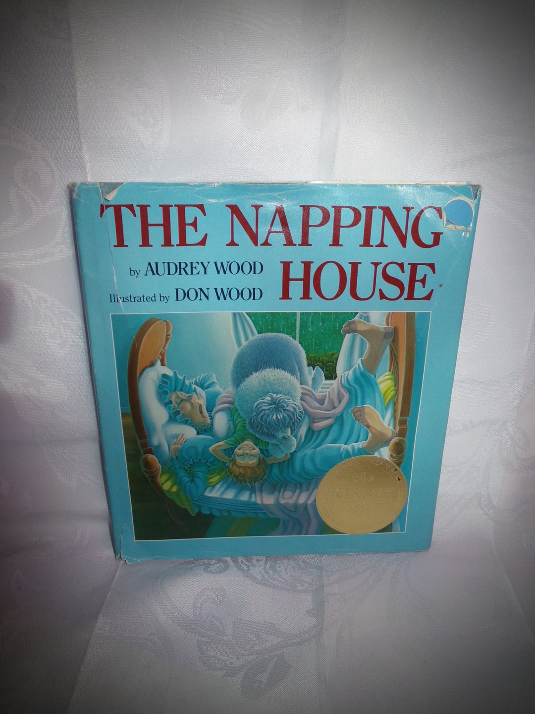 Vintage Childs Book / the Napping House / Great Illustrations of Family ...