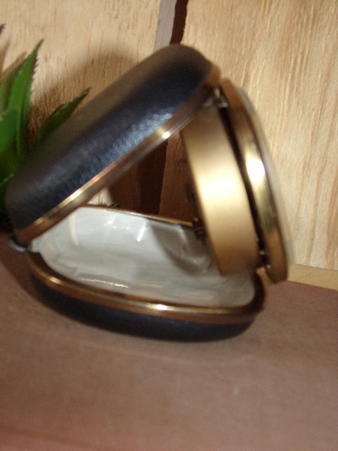 Vintage Sloan Wind up Alarm Clock / Black Vinyl Alarm Clock / - Etsy