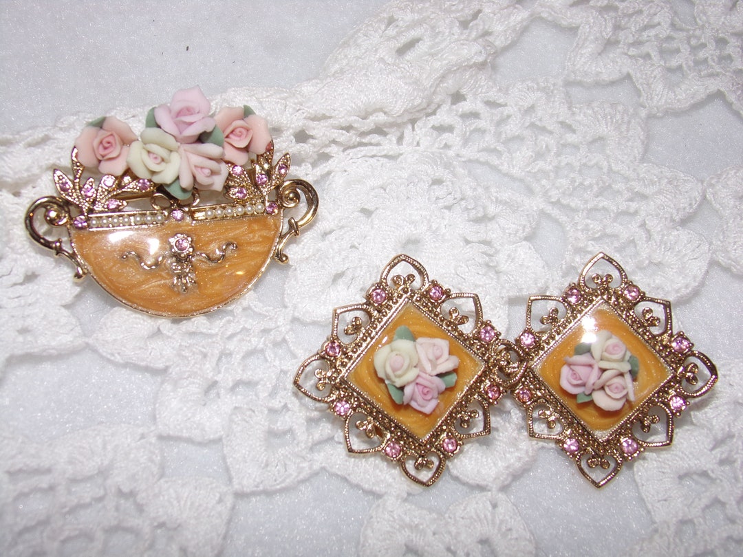 Vintage Enamel Jewelry / Gift for Her / Enamel Pendant / Gift for the ...