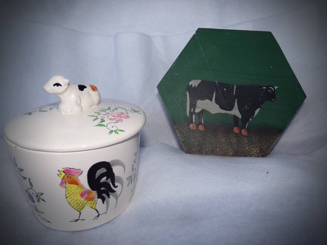 Rustic Farm House Chicken Decor / Primative Cow Decor / Farm Decor ...