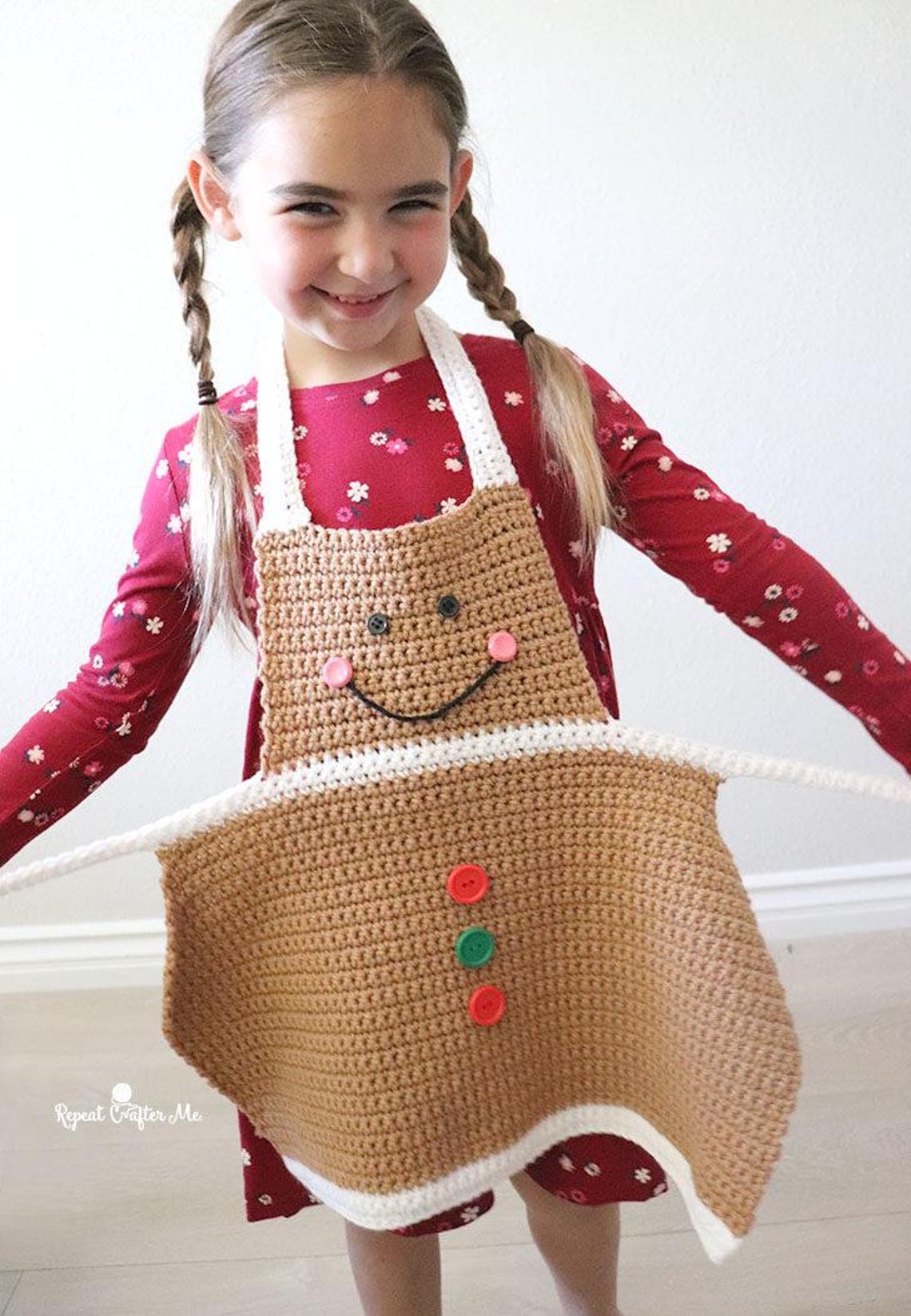 Kids Crochet Christmas Aprons Pattern - Gingerbread, Snowman, Santa ...