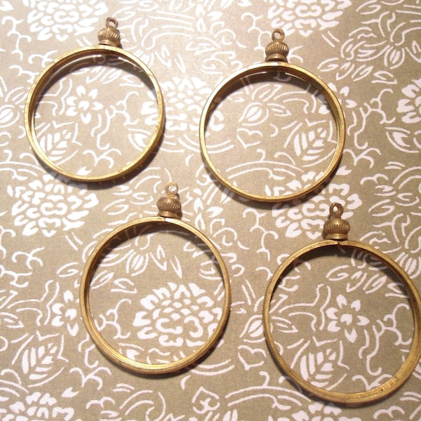 Coin Pendant Holder - Etsy