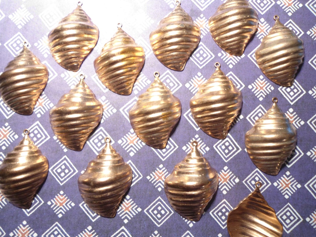 44 Coppercoated 32mm Conch Sea Shells - Etsy