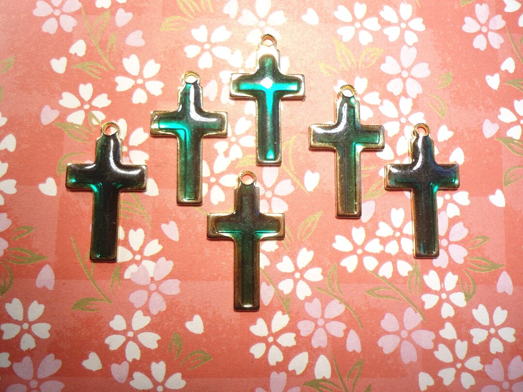 6 Goldplated Emerald Green Crosses 24mm - Etsy