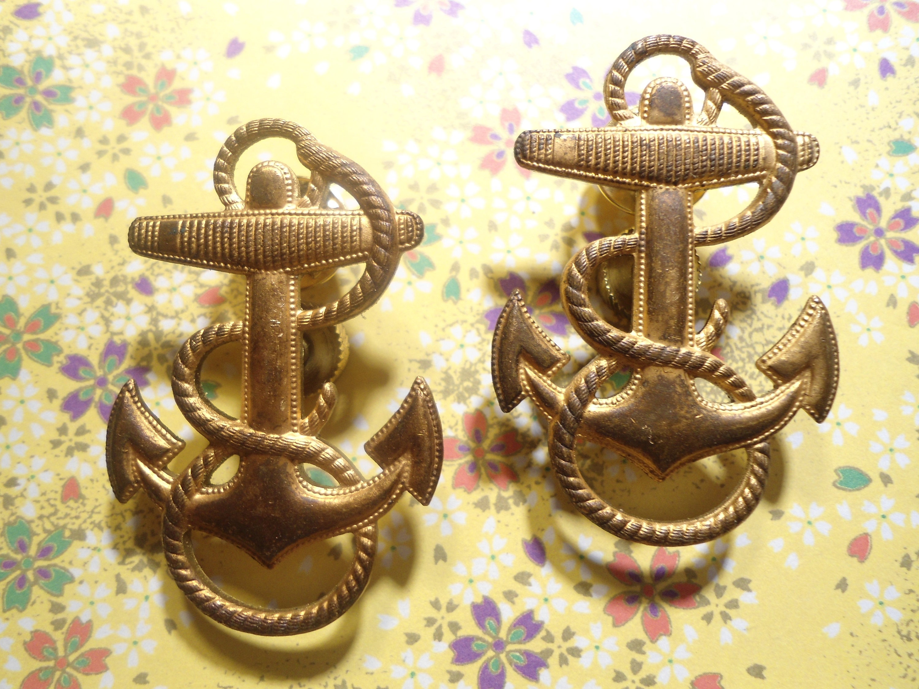 2 Vintage Brass Anchor Pins Brooches Etsy