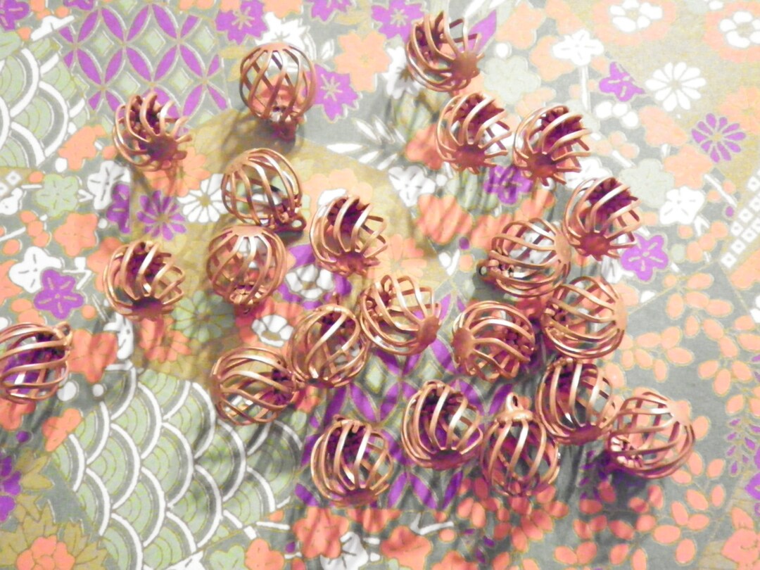 18 Coppercoated 11mm Cage Pendants - Etsy