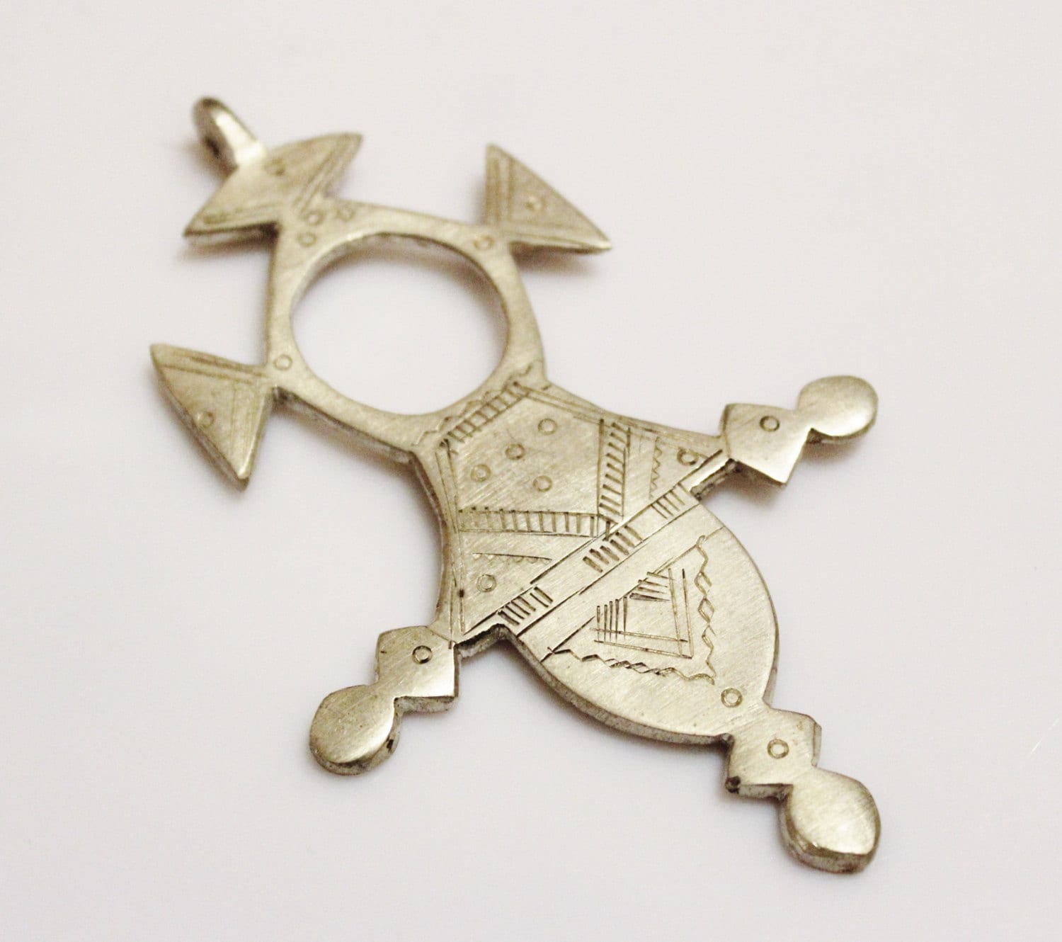 Large Moroccan Tuareg Pendant Tribal Pendant Ethnic Pendant - Etsy