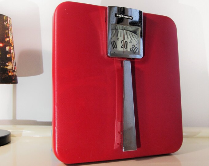 Vintage Bathroom Scale Made by SOEHNLE German Company in Red Color - Etsy