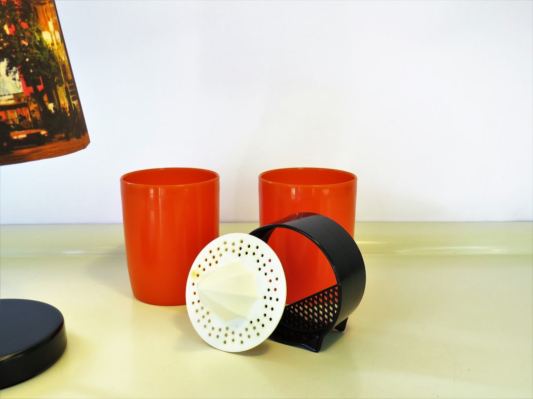 Vintage Juicer, Retro Orange or Lemon Juicer, Plastic Juicer Reamer Set ...