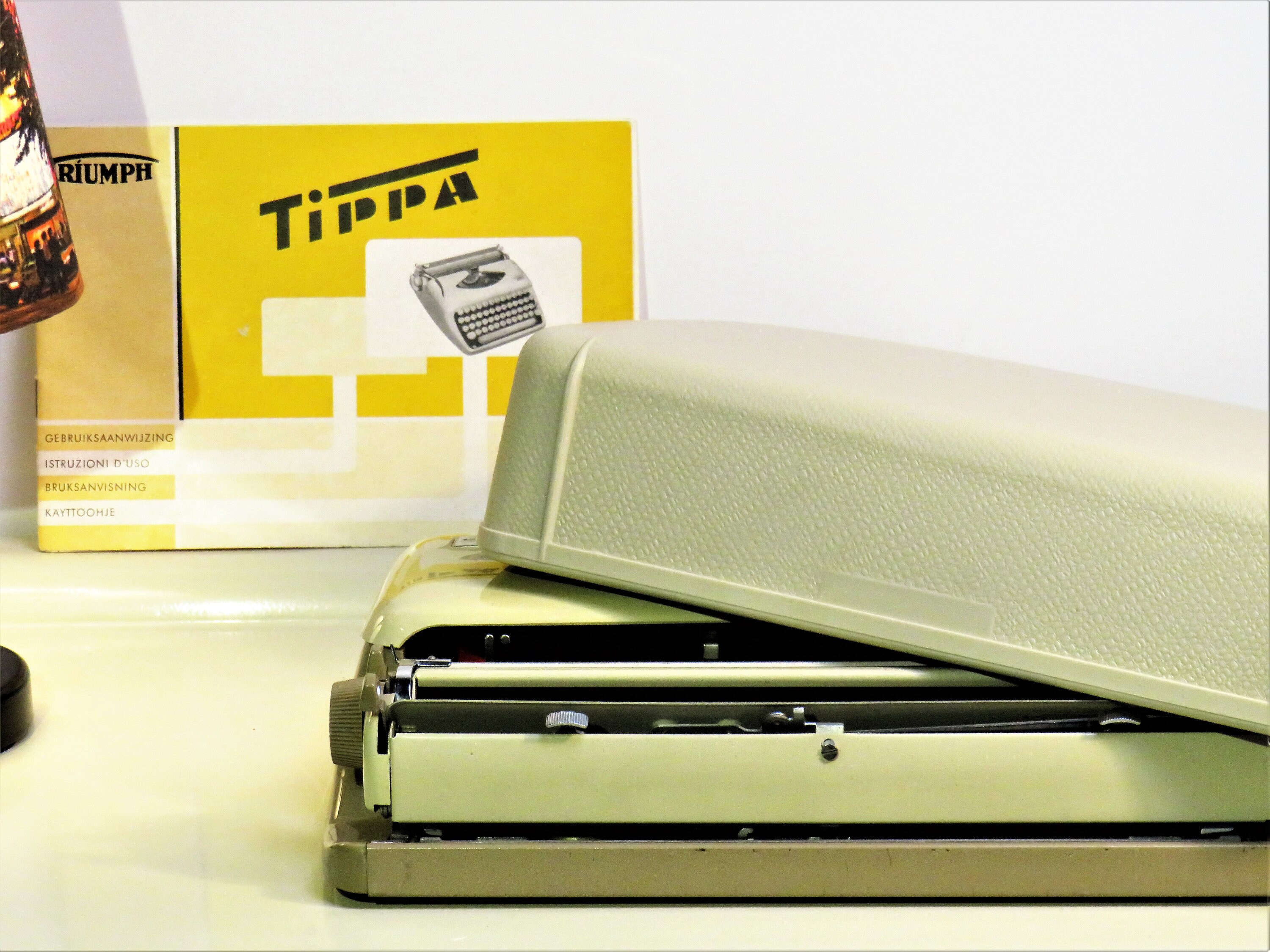 Vintage Typewriter Triumph Tippa Working Portable Typewriter - Etsy
