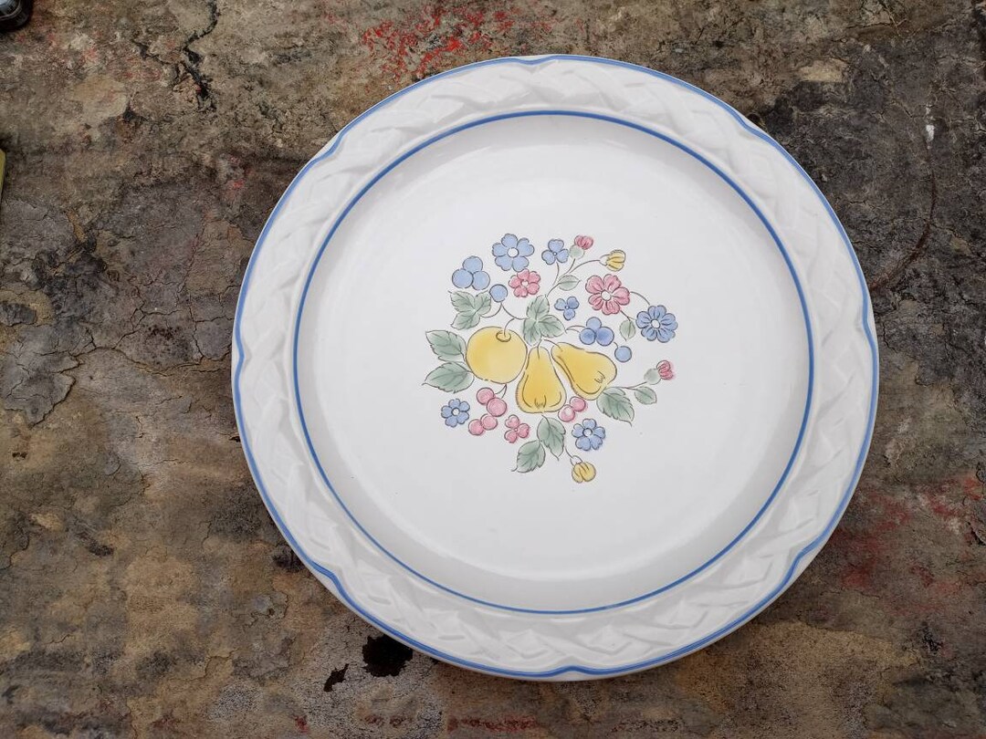 VINA FERA PLATE Dinner Size Made in Japan Vintage Stoneware Great ...