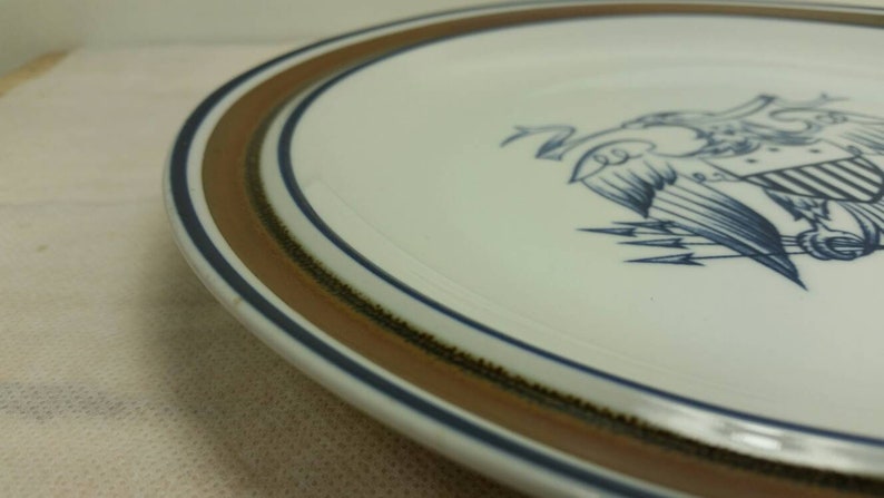 SALEM POTTERY Eagle and Shield Dinner Plate Classic Colonial - Etsy