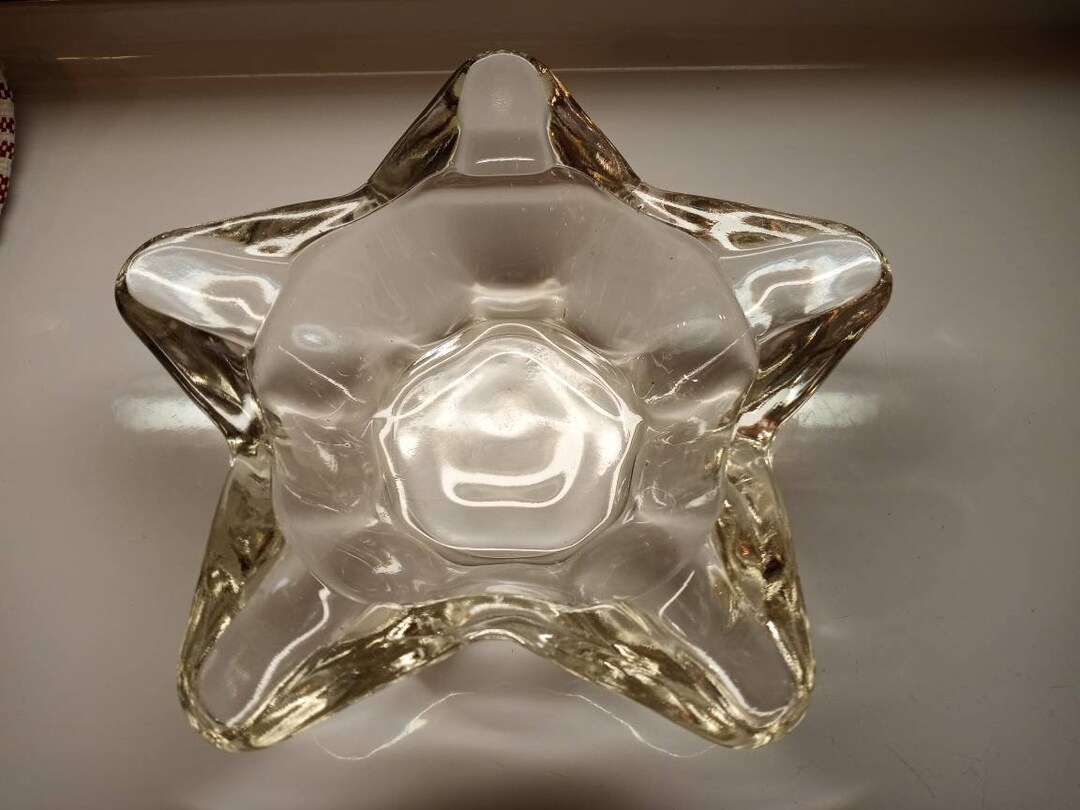 STAR GLASS ASHTRAY Large and Thick in Great Condition - Etsy