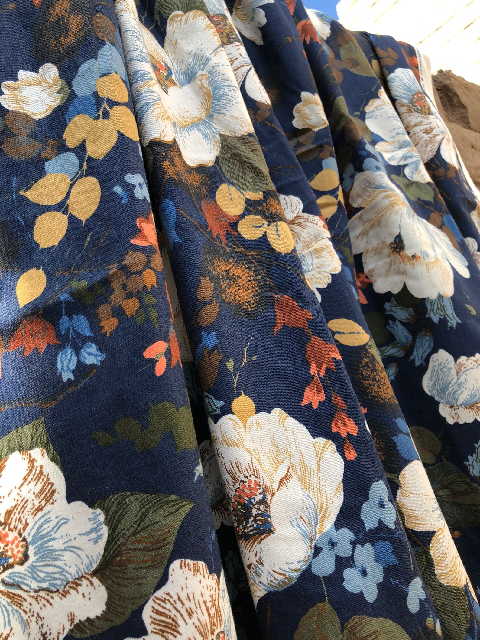 Vintage Flower Power Fabric 80s Upholstery Fabric Mod Floral - Etsy