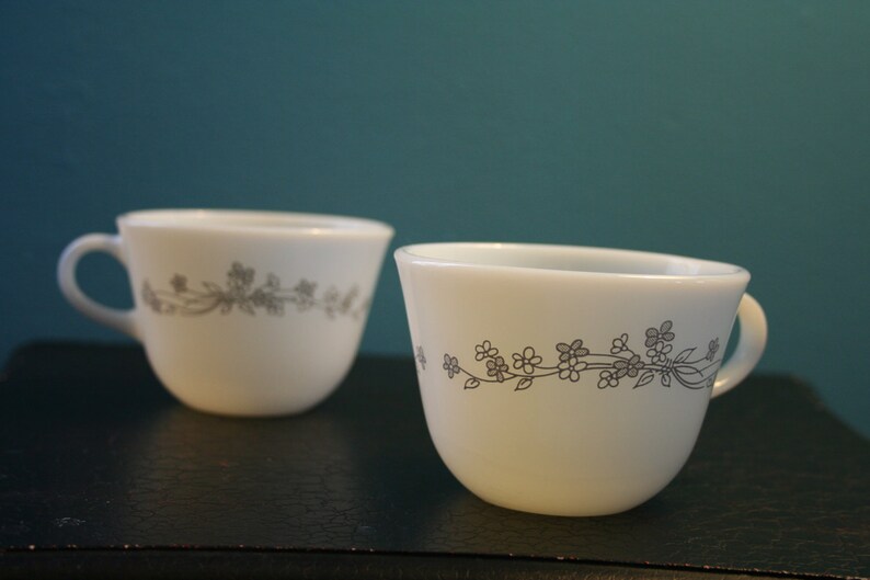 Vintage Pyrex Cups (2) - Pair of Mugs - Housewares - Housewarming Gift ...