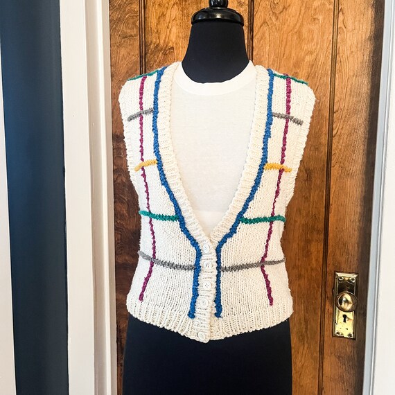 Small Vintage Sweater Vest with Checkered Pattern : L… - Gem