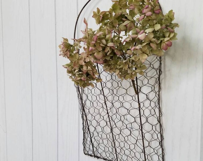 Chicken Wire Wall Pocket Farmhouse - Etsy