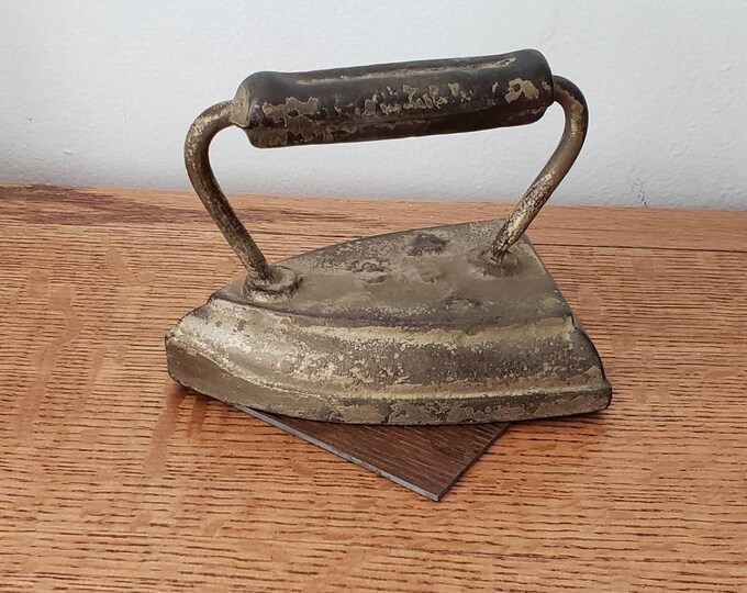 Antique 1880s Sad Iron, ACW CLARK WILLIAMS Sad Iron, #6, Chagrin Falls ...