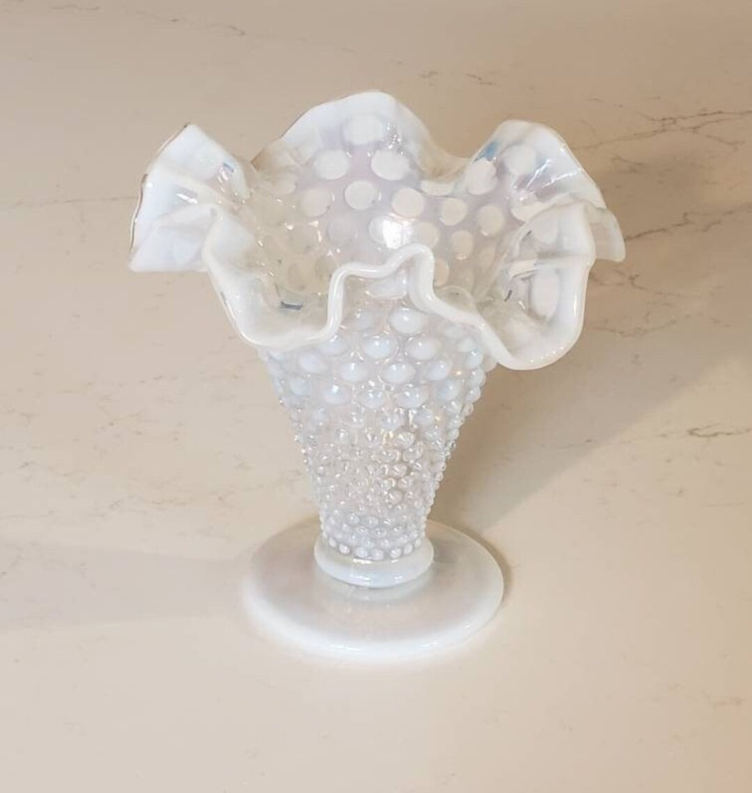 Fenton Vase, White Opalescent Hobnail Ruffled Edge Vase 5.25, Moonstone ...