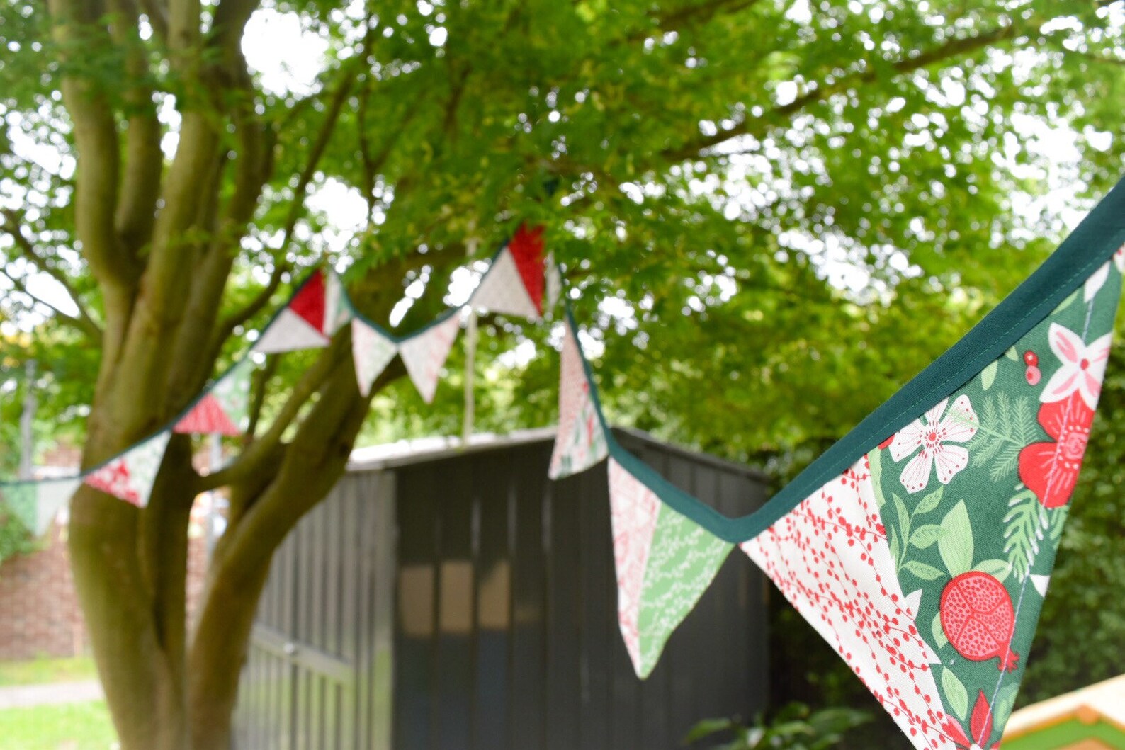 Patchwork Bunting String PDF Pattern: 'merry' Christmas Decoration ...