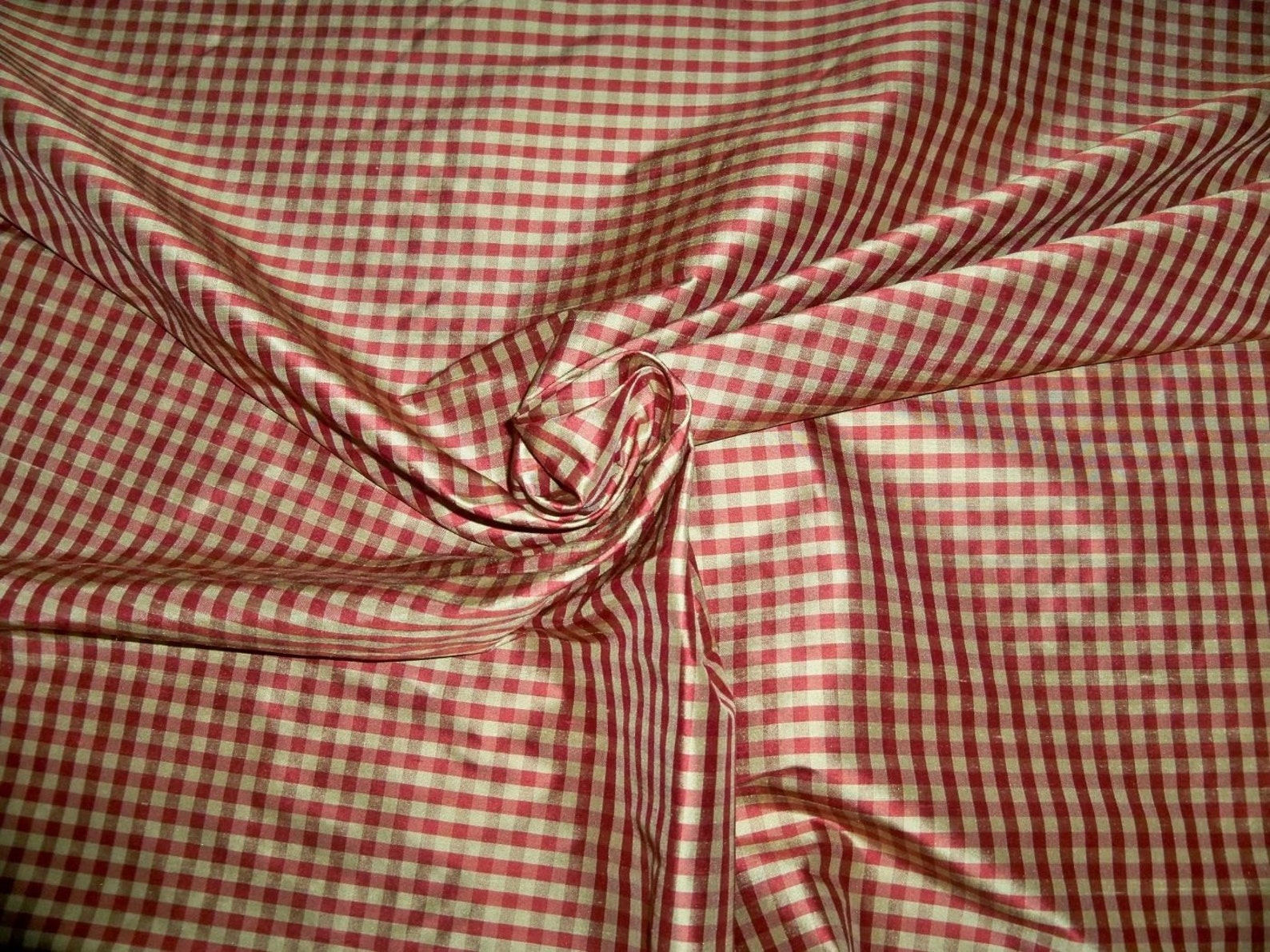 TAPESTRIA FRENCH COUNTRY Gingham Check Silk Fabric 10 Yards Burgundy ...