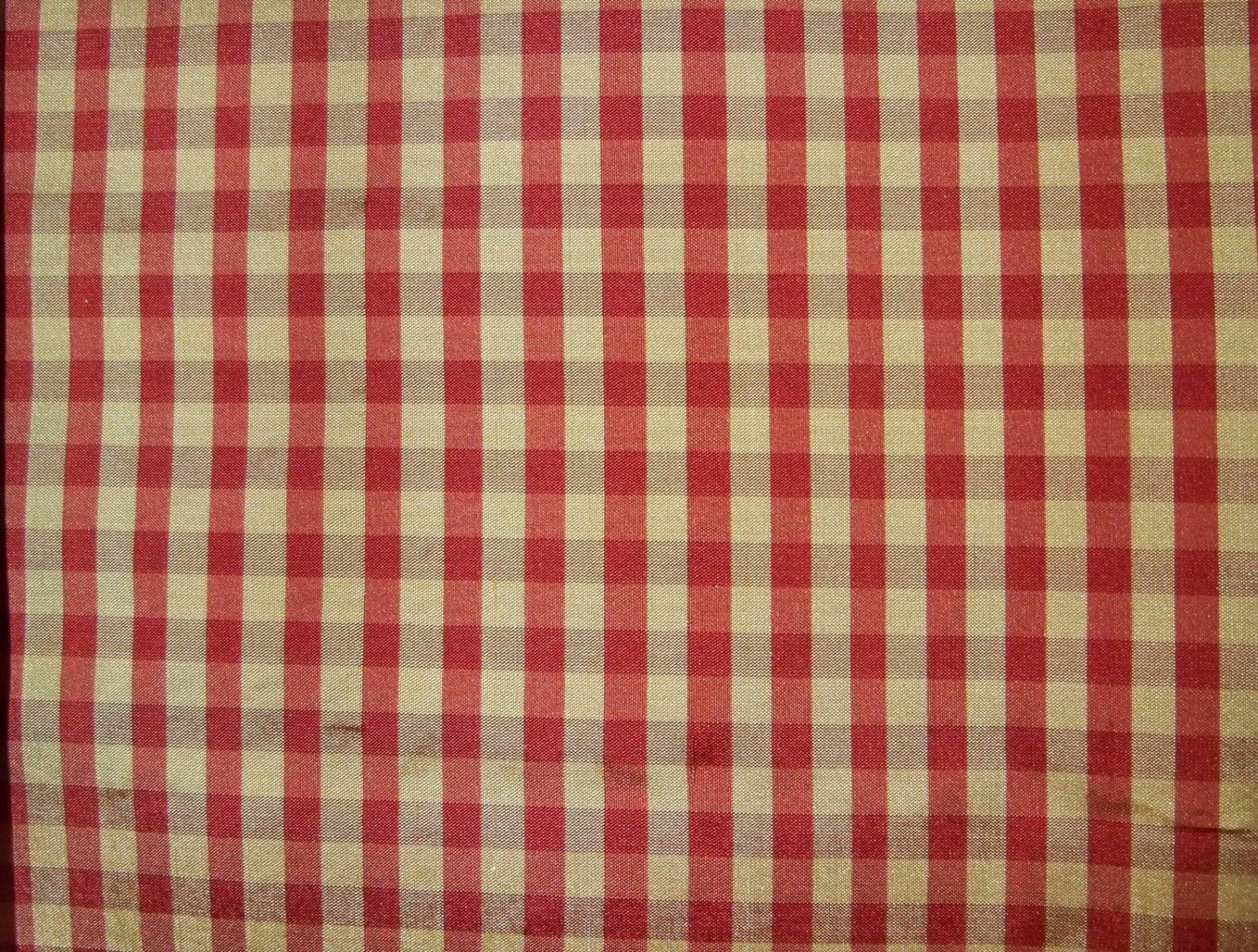 TAPESTRIA FRENCH COUNTRY Gingham Check Silk Fabric 10 Yards Burgundy ...