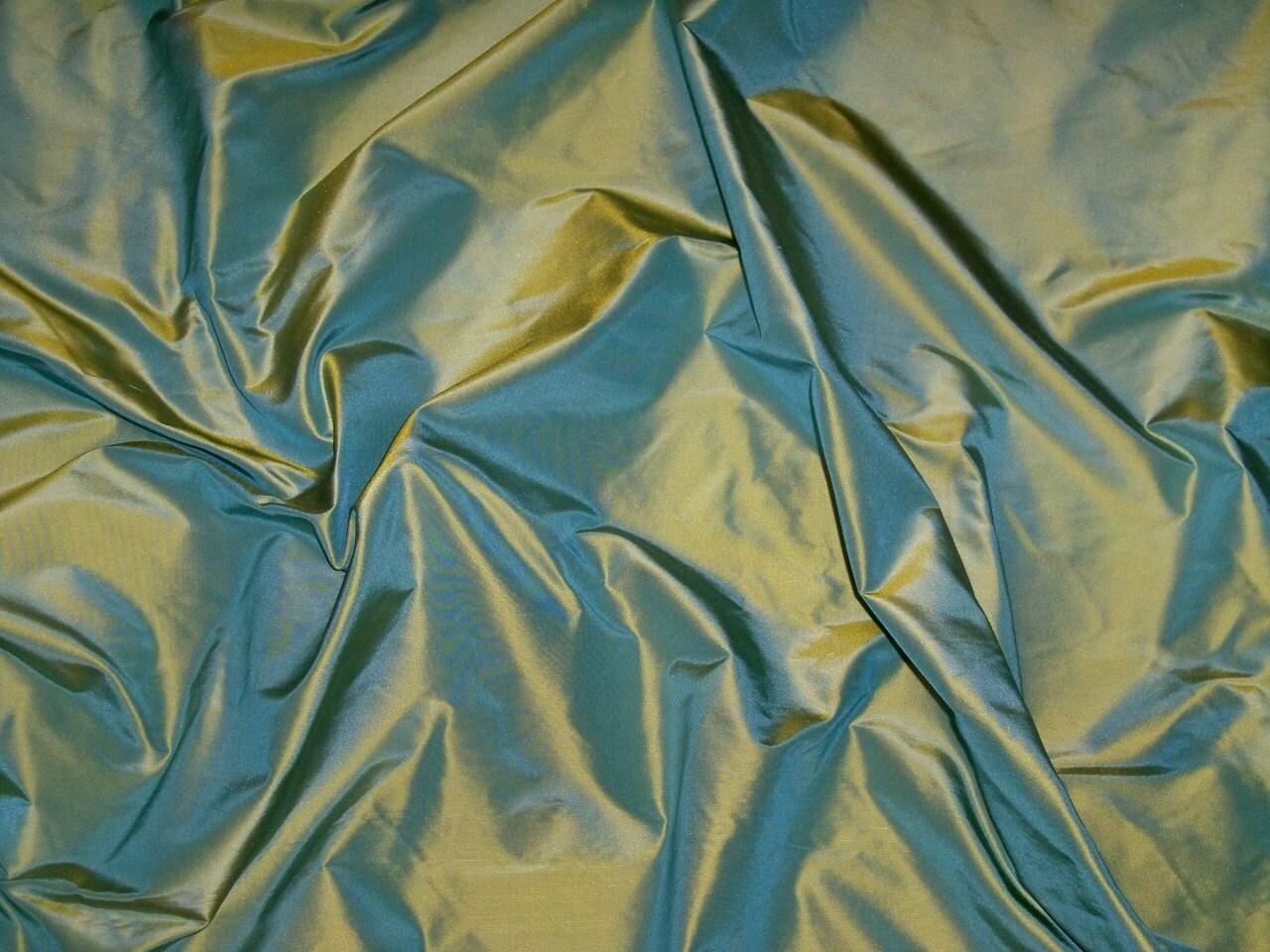 LEE JOFA MORPHEUS Silk Taffeta Fabric 10 Yards Iridescent Turquoise - Etsy